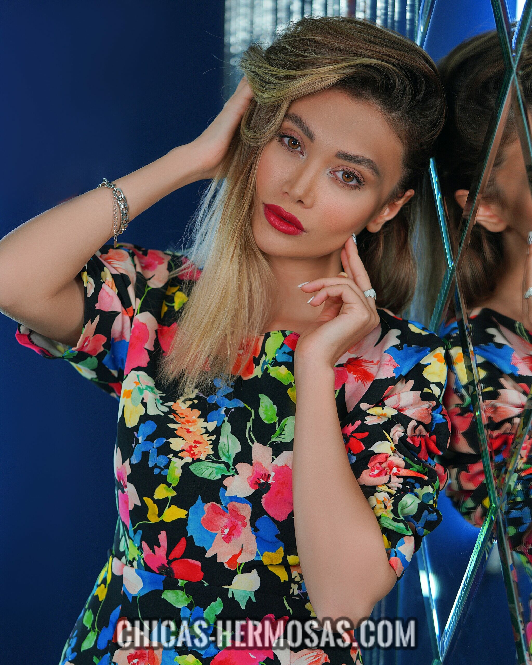 ¿Cómo gustarle a una mujer guapa? - Chicas Hermosas